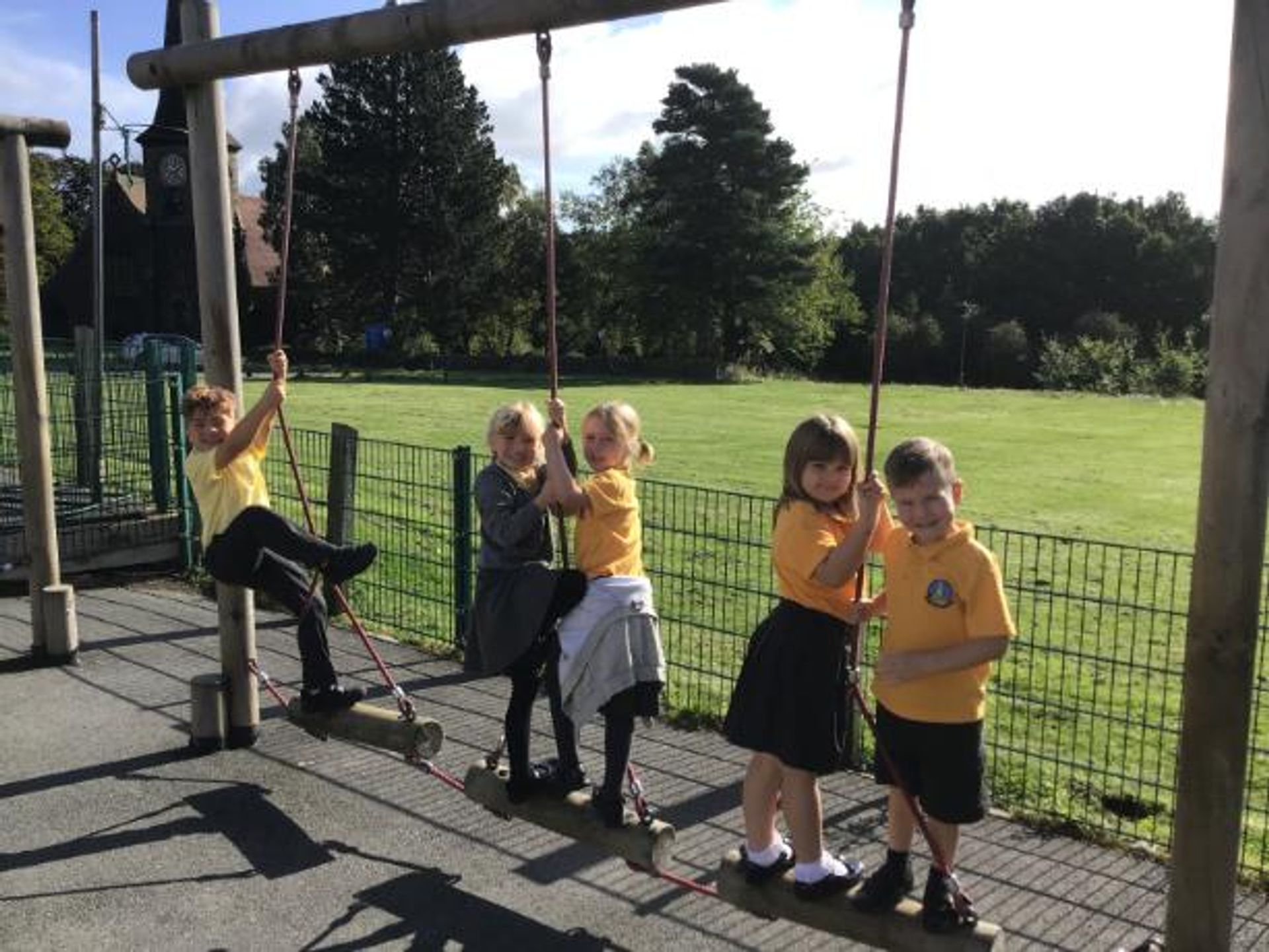 Admissions | Helme C.of E. Academy