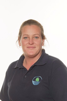 Teaching Assistants | Oakfield Park School