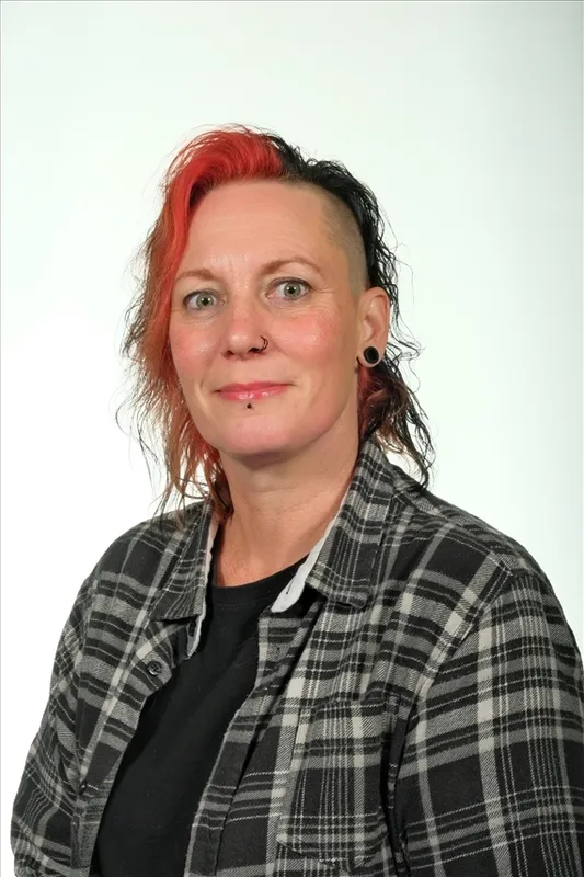 Teaching Assistants | Oakfield Park School