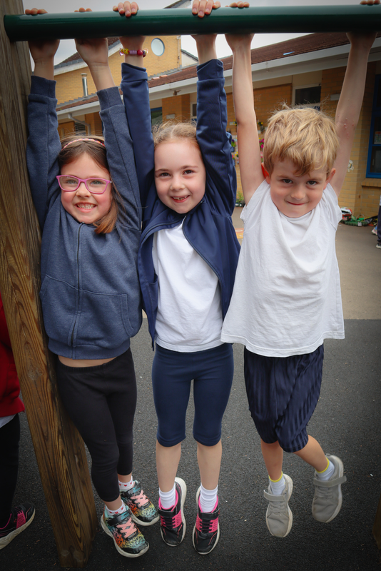 Home | Queen's Crescent School