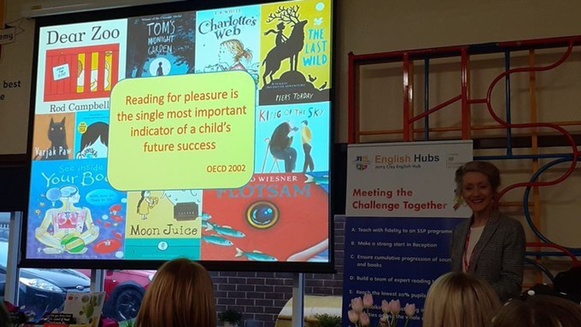 About Us | The English Hub