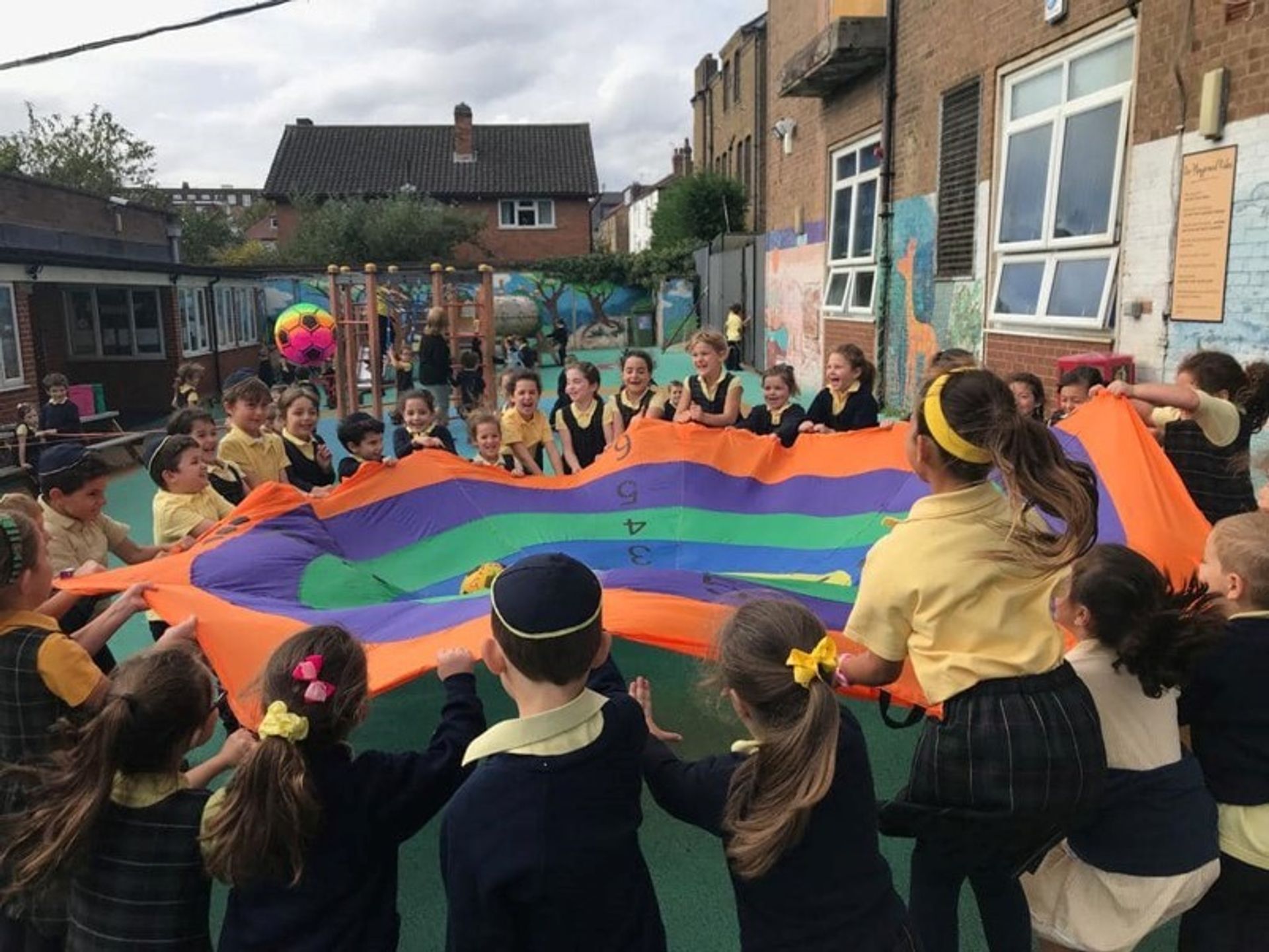 Home | Nancy Reuben Primary School