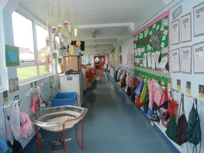 Inside | Lyndon Green Infant School