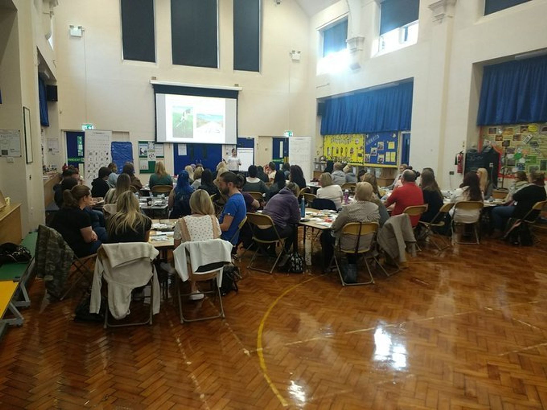 About Us | The English Hub