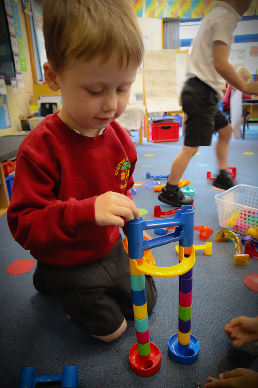 Home | Queen's Crescent School