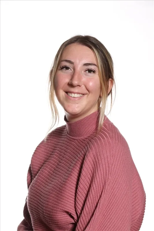 Teaching Assistants | Oakfield Park School